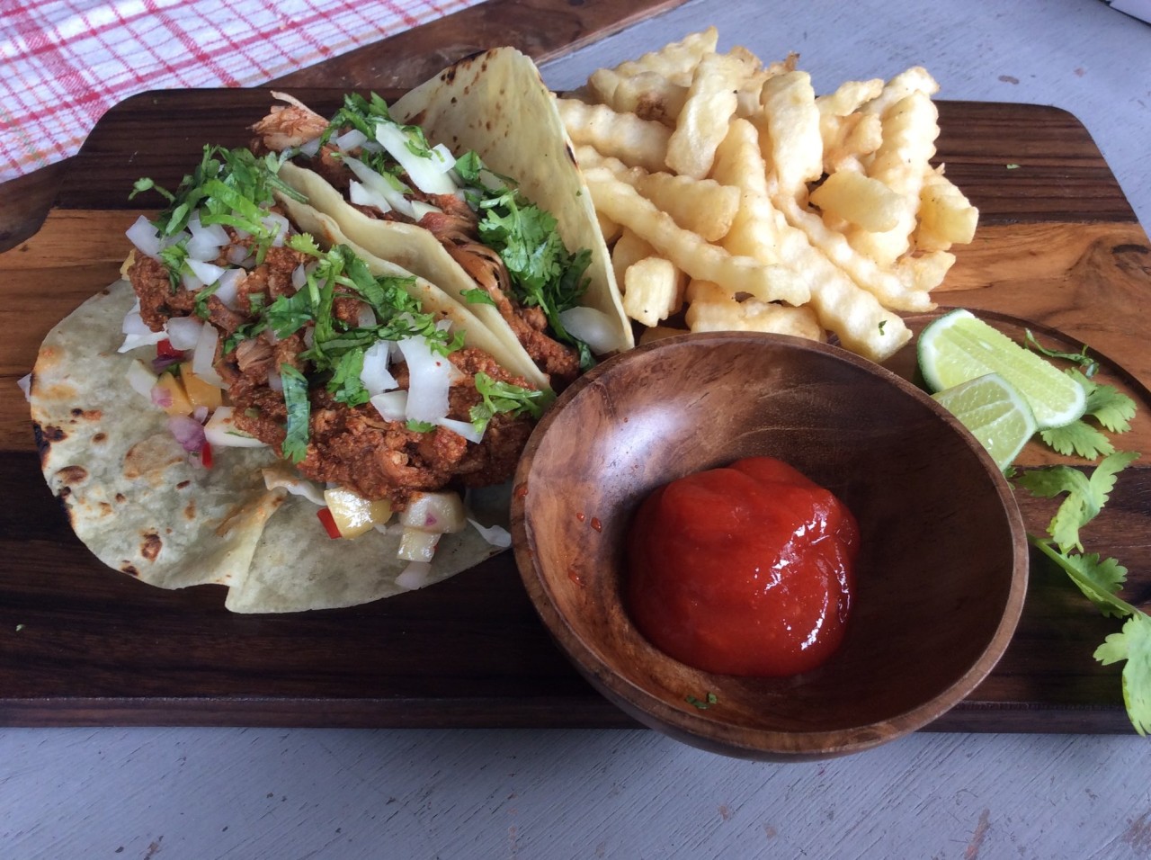 Johnny Tacos Джонни Такос, Mexican Food Kuta, Tacos Bali, Мексиканская ...