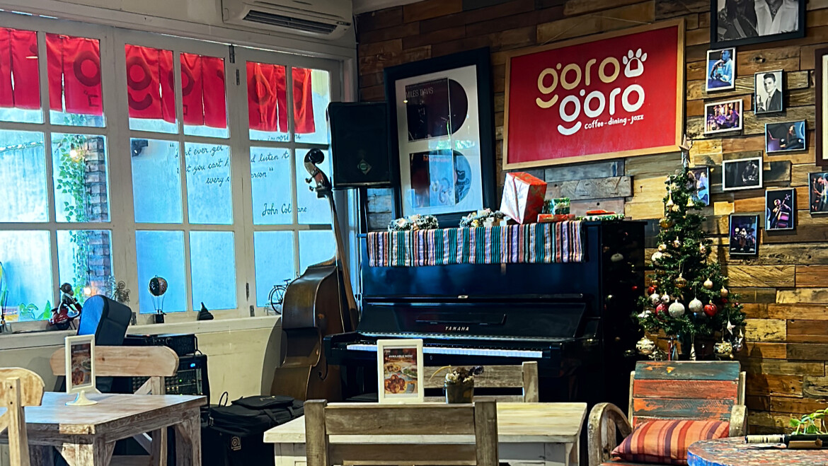 GORO GORO CAFE & KITCHEN Горо Горо, Ресторан на Бали