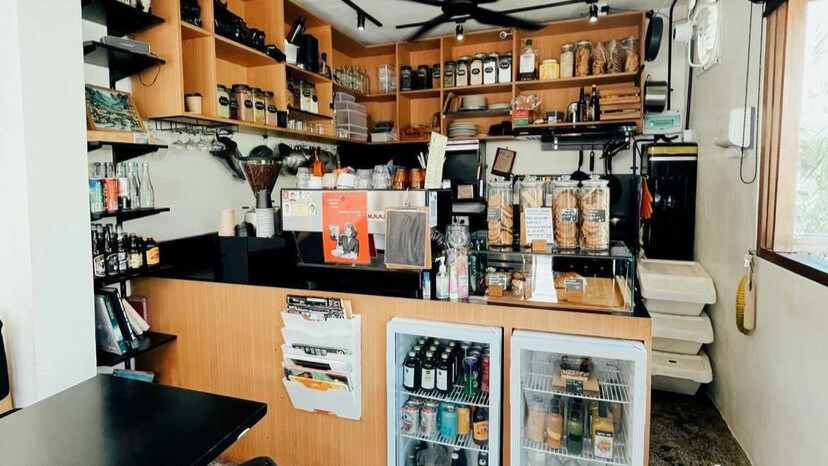 Seseh General Store, Кафе на Бали