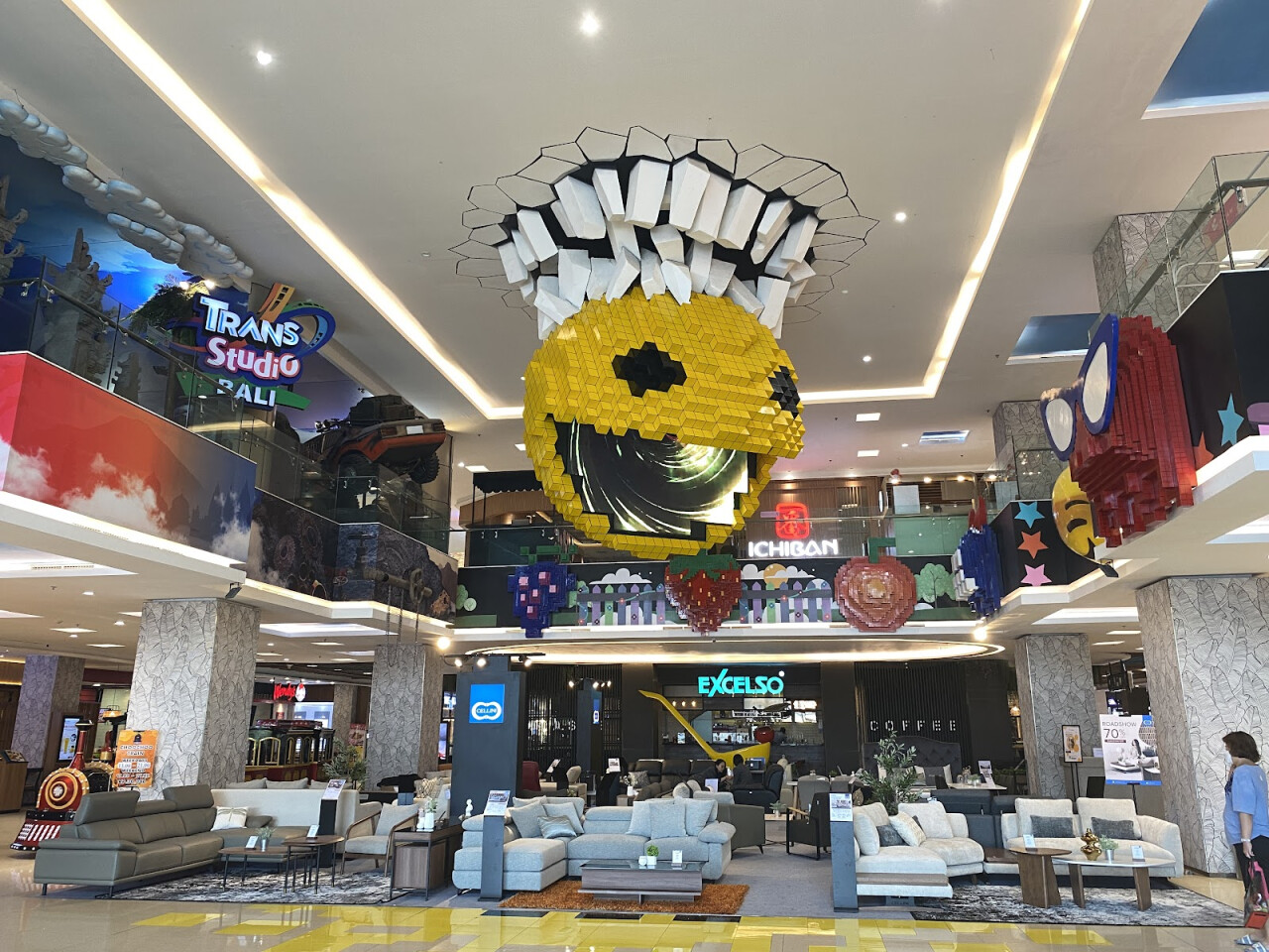Trans Studio Mall Bali Транс Студио Молл Бали, Торговый центр на Бали