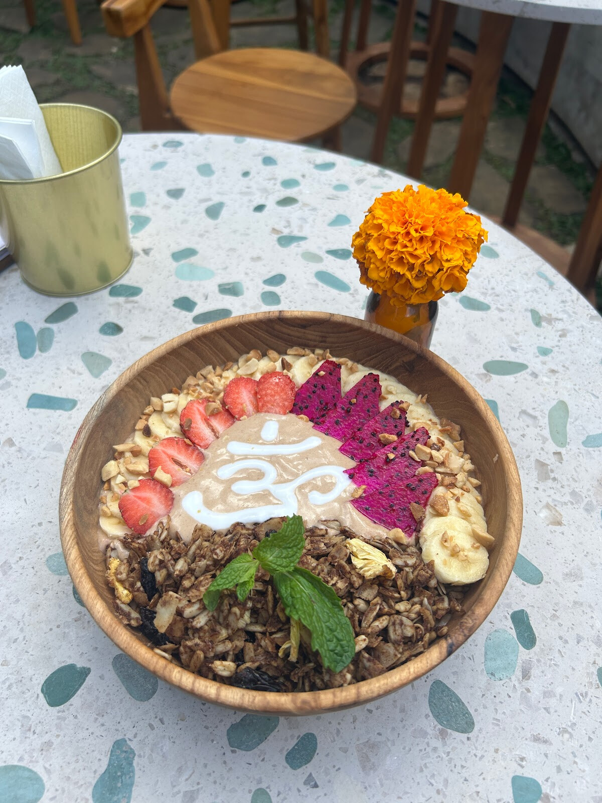 Dharma Kula Ubud, Кафе на Бали